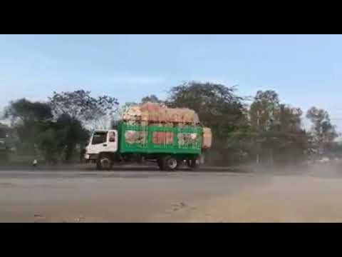 FSR miraa truck cruising along mombasa highway - YouTube