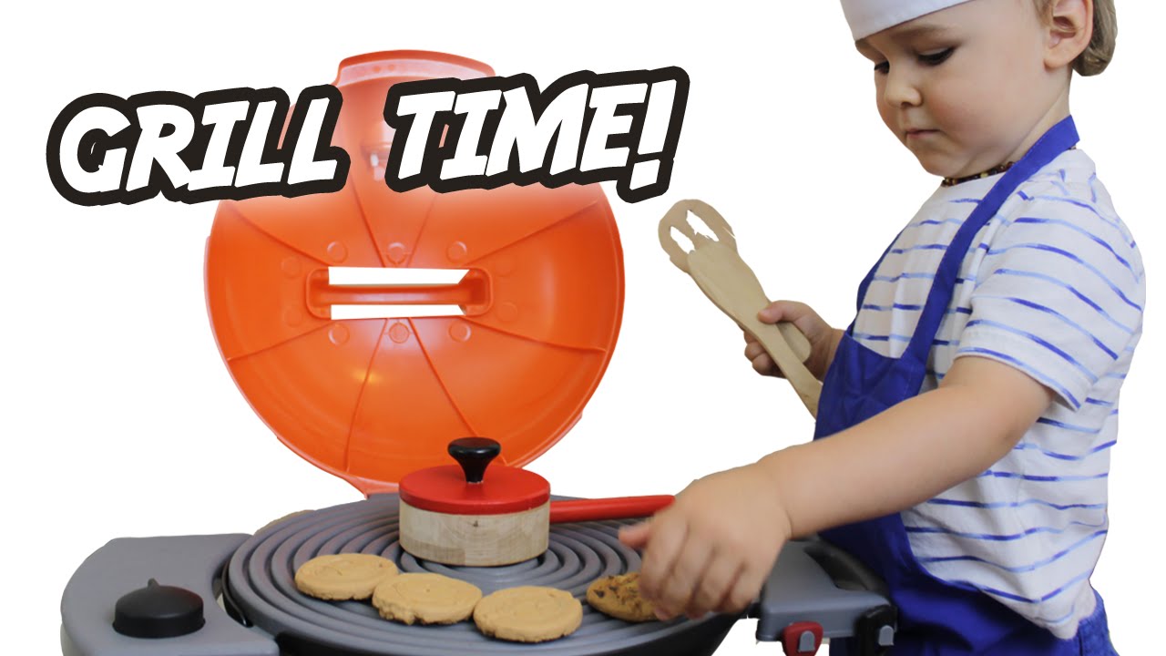 Kids Grilling & Making Cookies with Little Tikes Sizzle & Serve Grill ...
