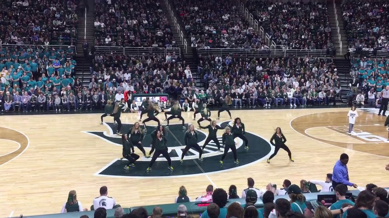 Michigan State Dance Team "Stanky Leg" - YouTube