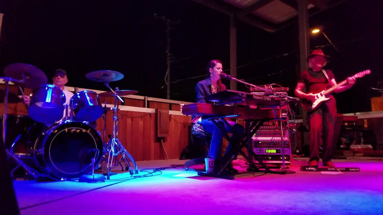 " ROXANNE " - RAINBOW - IN CONCERT- TEXAS MUSICIANS MUSEUM- DOWNTOWN ...