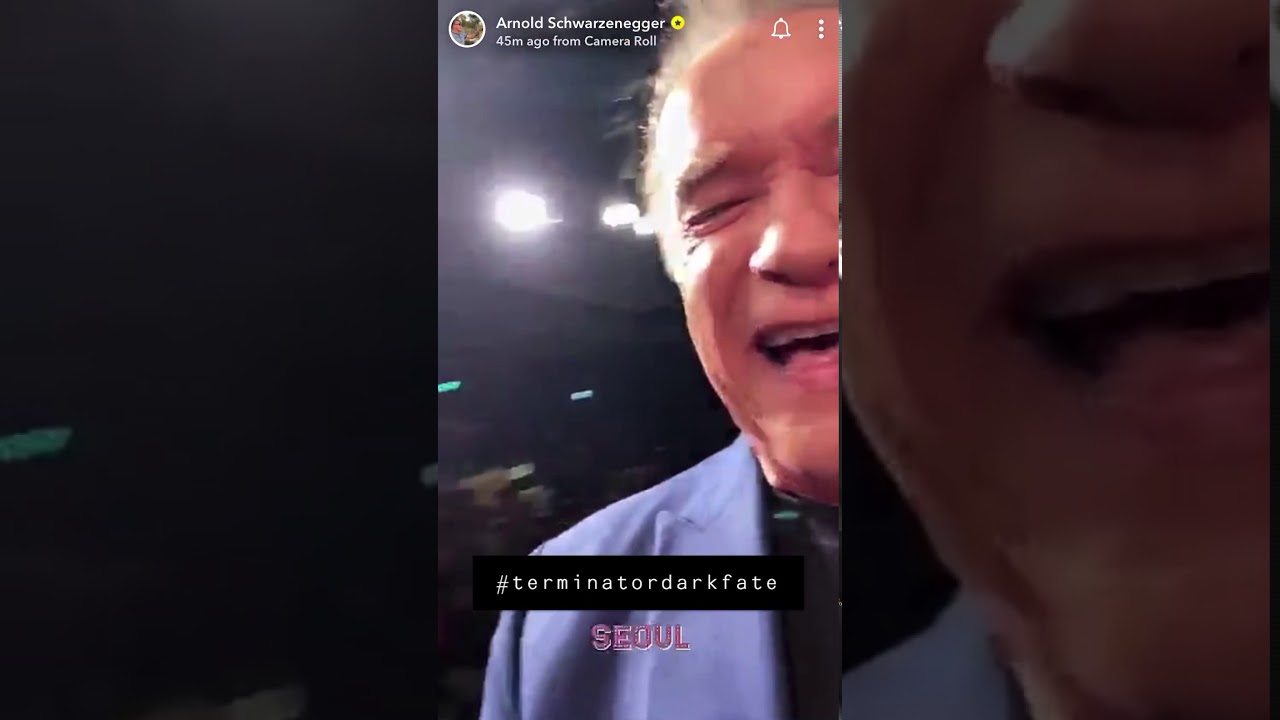 Arnold Schwarzenegger Laughing - YouTube