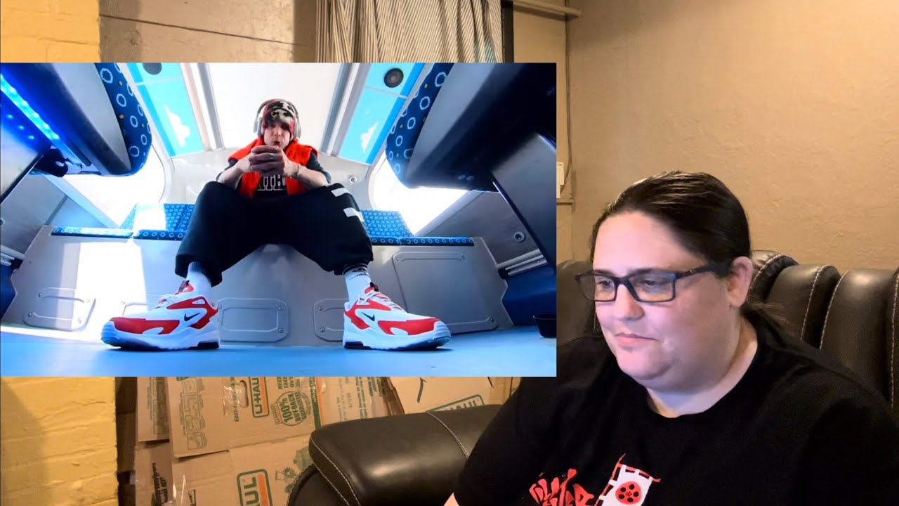 Film Nerd Reacts to/Analyzes Ren - Losing It (Fisher Retake) - YouTube