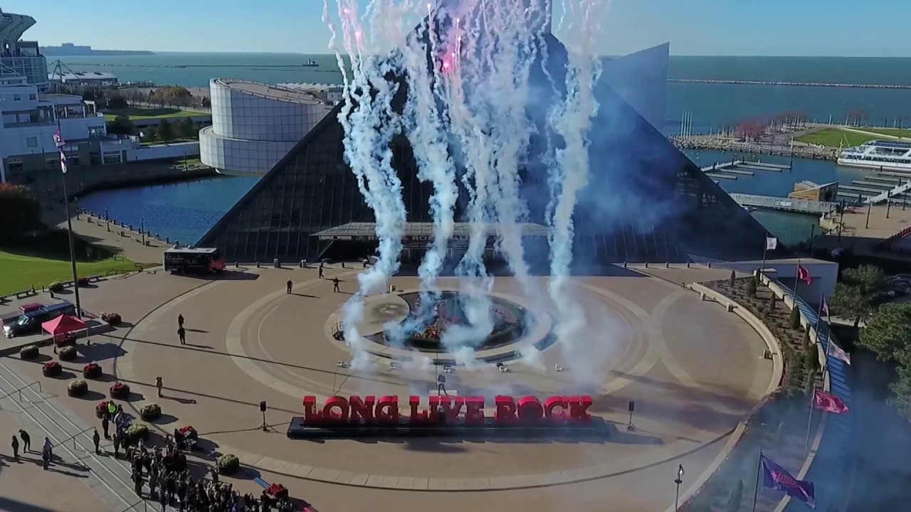 Long Live Rock • Rock N Roll Hall of Fame • Cleveland, Ohio - YouTube