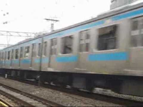 JR E209 -0 series - YouTube