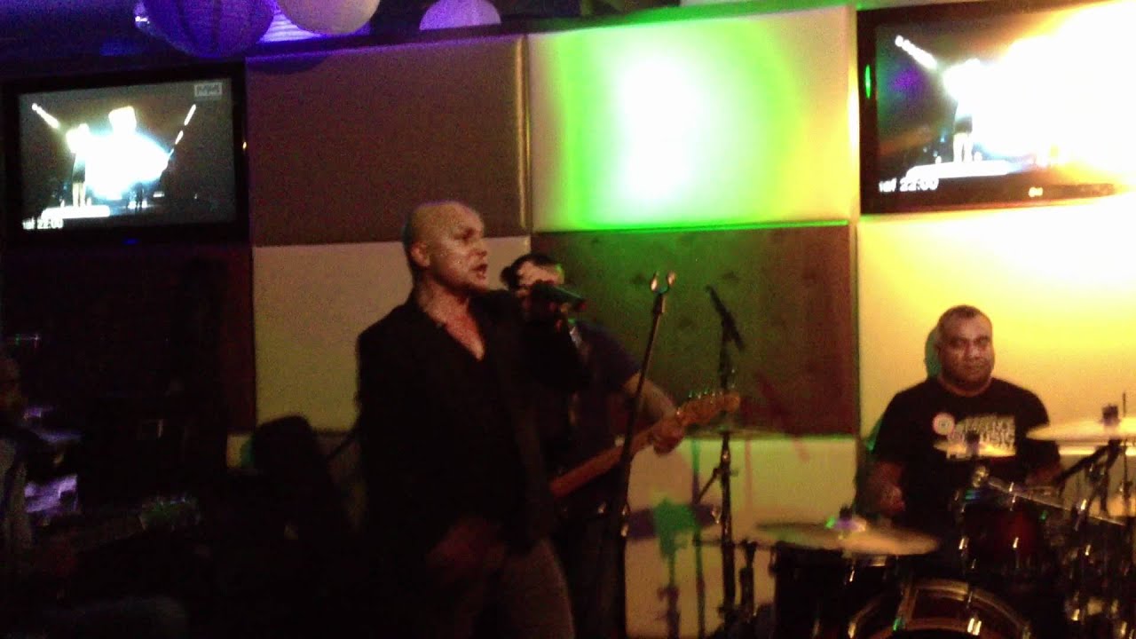 Angelo and friends in Roosendaal - YouTube