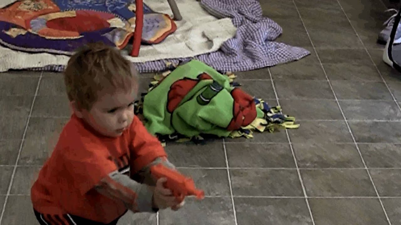 Natural Pistol Craft - YouTube