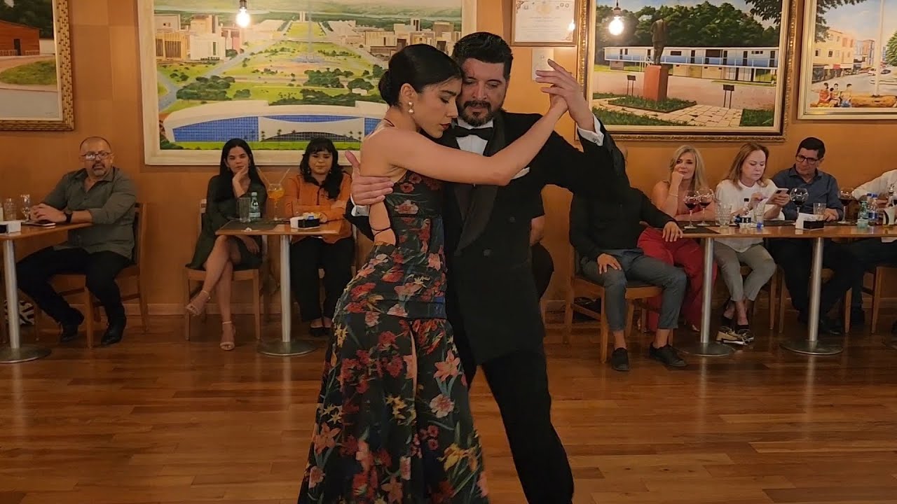 Amanda Marques & Cristian Correa (2/3) - La Trilla, Di Sarli - Milonga ...