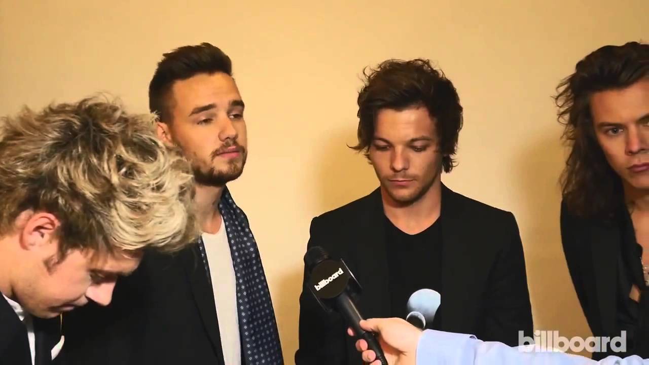 One Direction Backstage at the BBMAs - YouTube