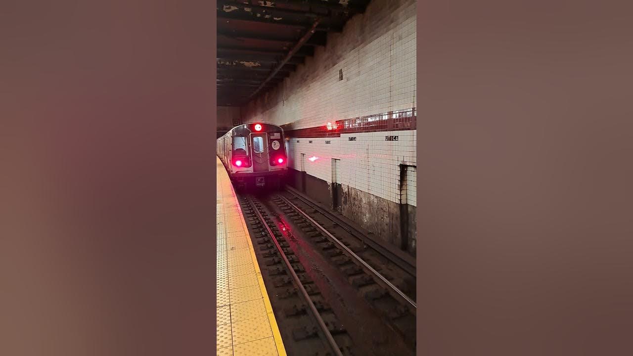 Manhattan Bound R179 C train entering and leaving Utica Avenue - YouTube