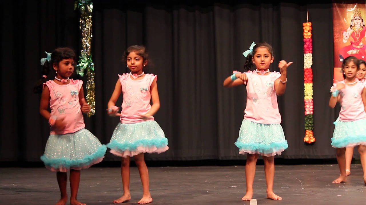 Ritika's Dance Performance in Chitrai Thiruvizha 2014 - YouTube