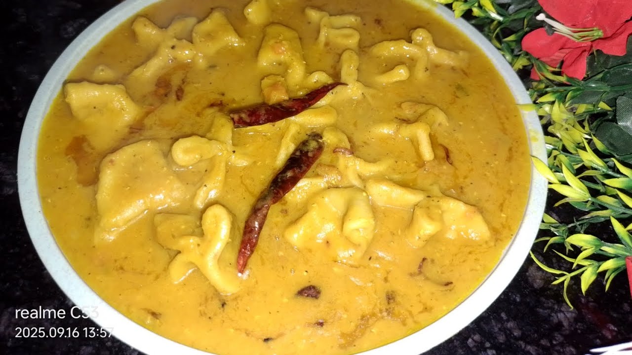 Daal pithi recipe easy to make by zaika-e-sadia... - YouTube