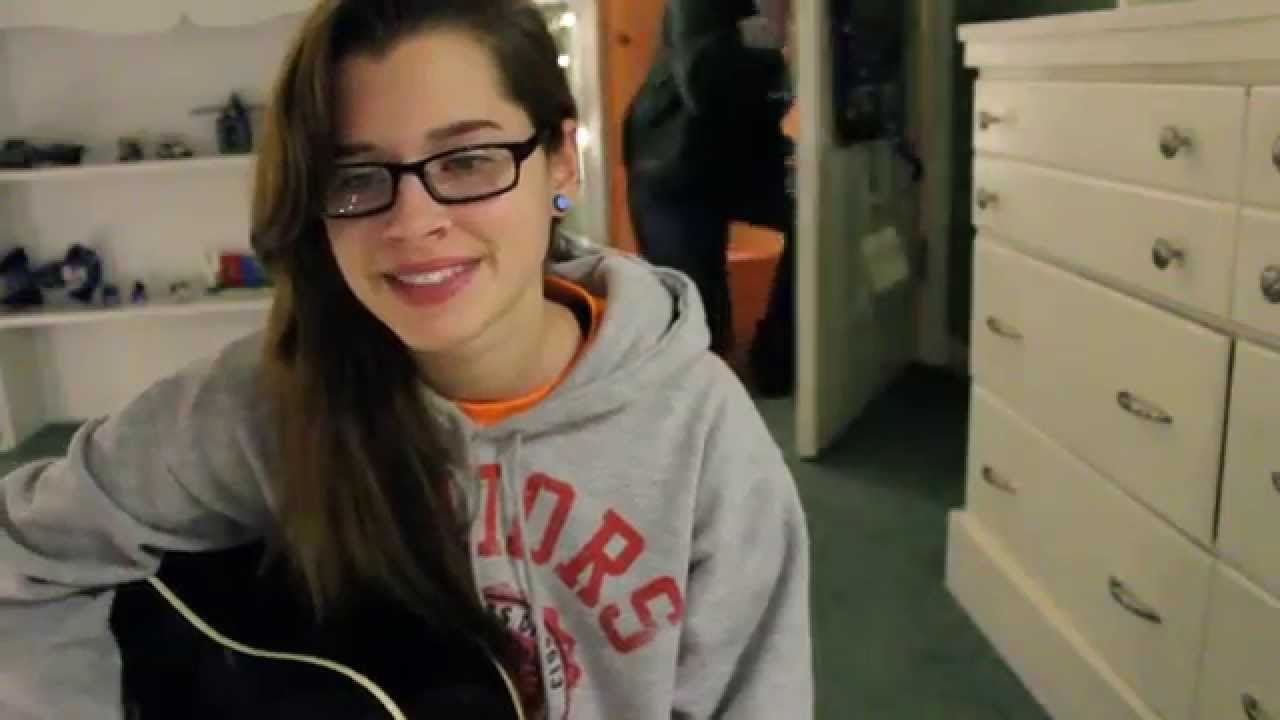 Skinny Love by Birdy (Ashley Yost) - YouTube