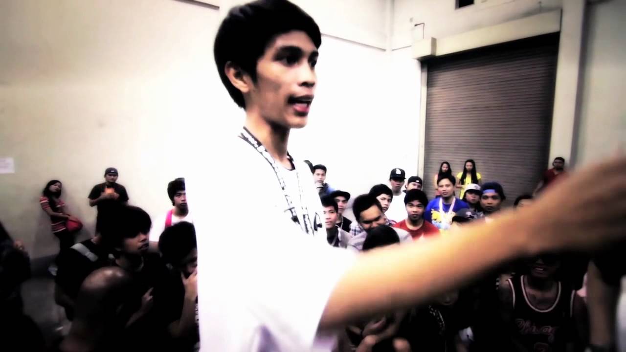 FlipTop - Lil Coli vs Krack - YouTube