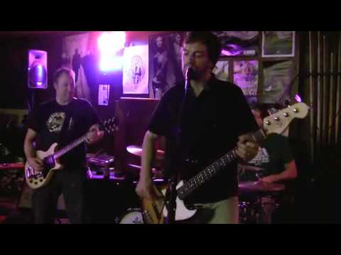 Massy Ferguson at the Streamline Tavern, Seattle Washington - YouTube