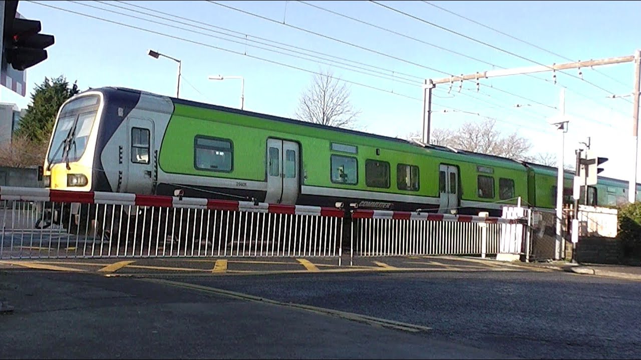 Level Crossing at Merrion Gates - IE 29000 Class DMU Commuter Train ...