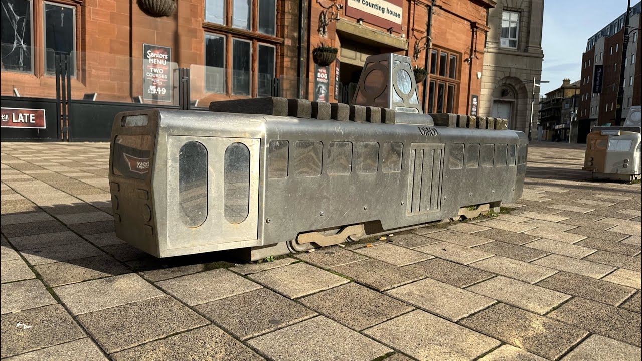 The NEW Blackpool Tramway Talbot Square extension - YouTube