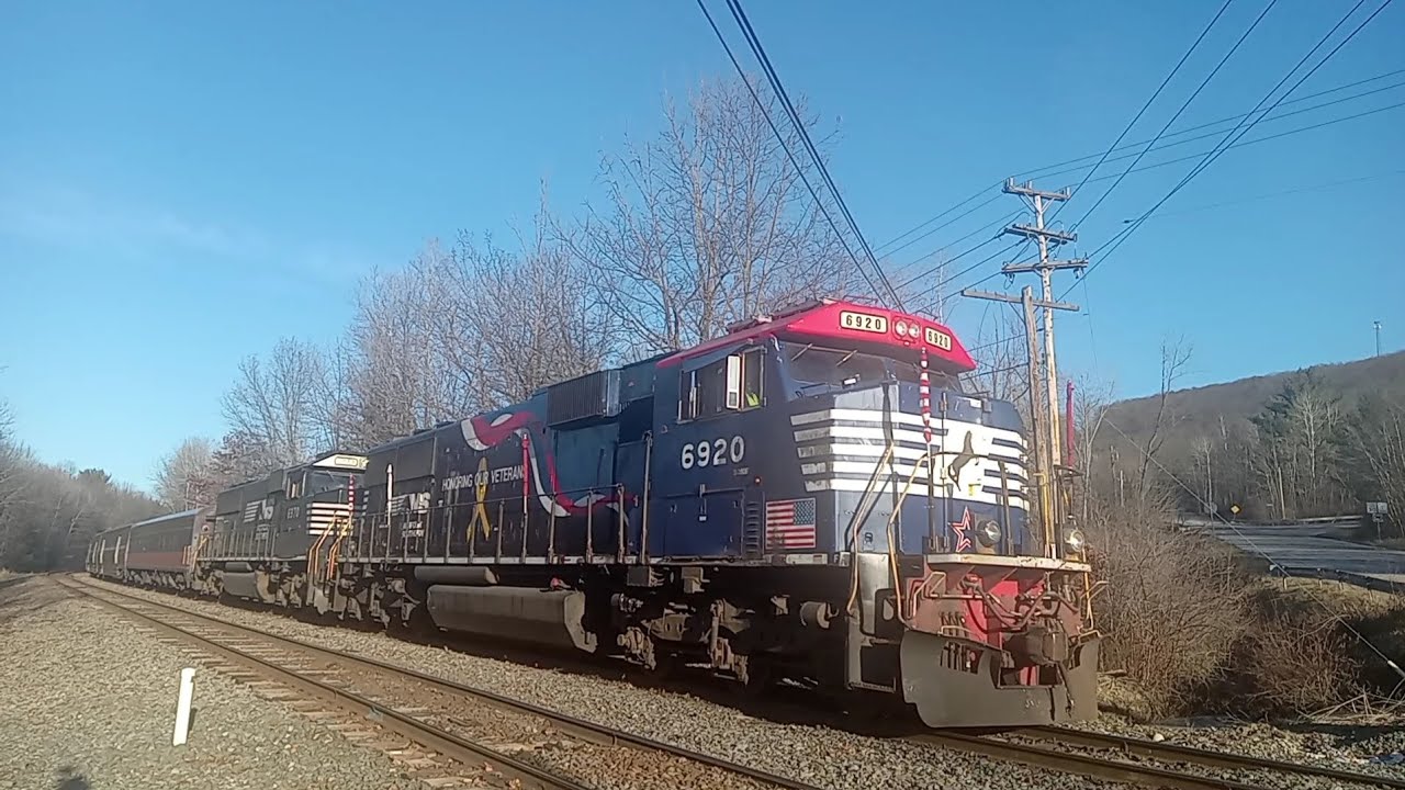NS 6920 leading 975 TFT train - YouTube