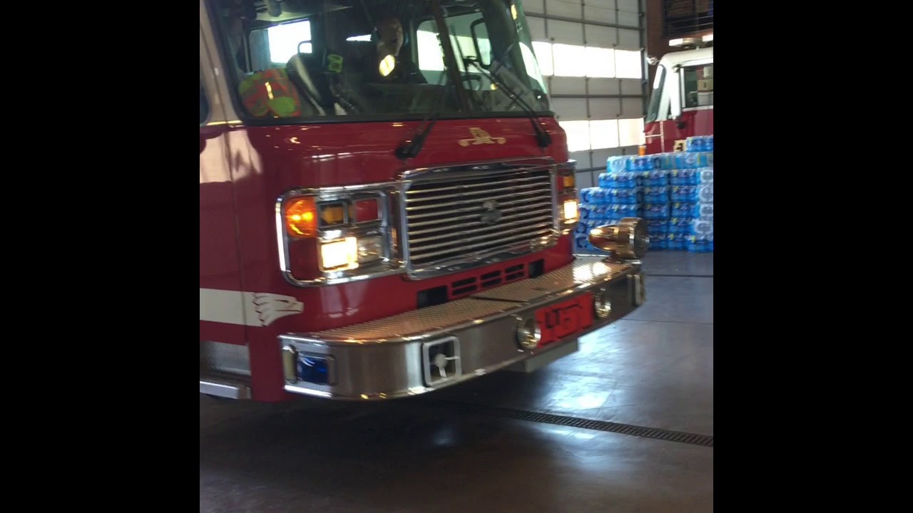 Ladder tender 161 returning - YouTube