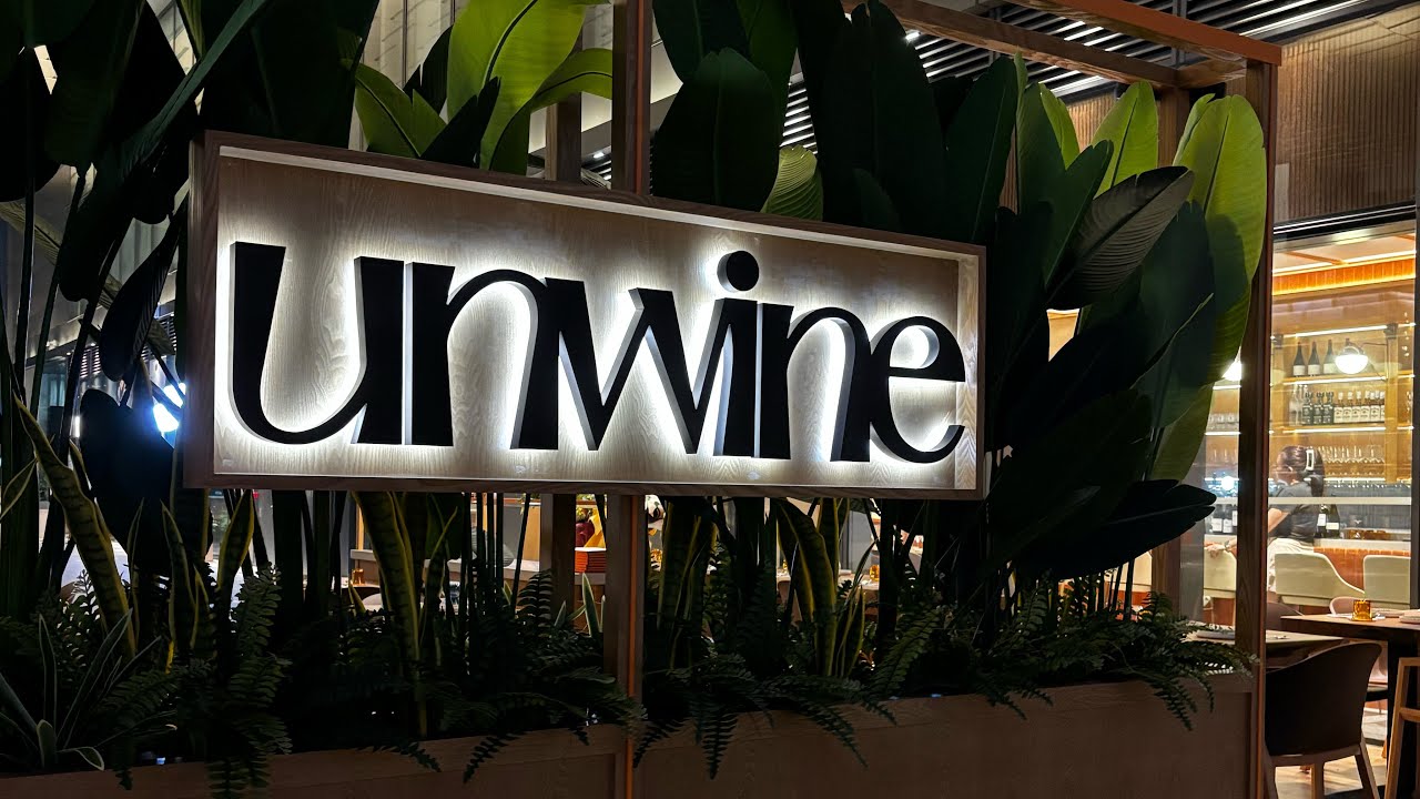 🍷’Unwine’ New Restaurant in 1-Min - YouTube
