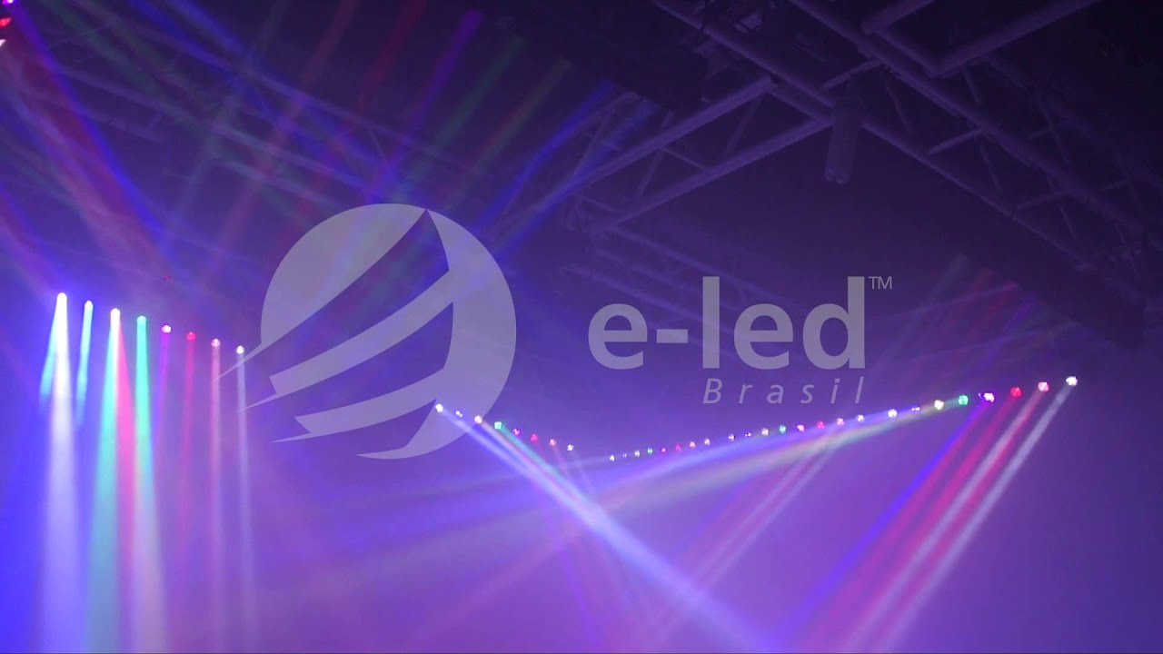 Ribalta Cross Octobeam RGBW E-led - YouTube