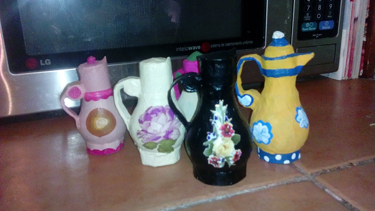 Manualidades con reciclaje,focos fundidos/jarritas decorativas - YouTube