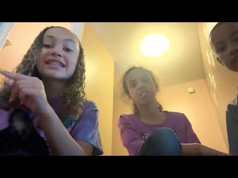 Ok guys part 2 and my sister farted ewww 🤮🥴