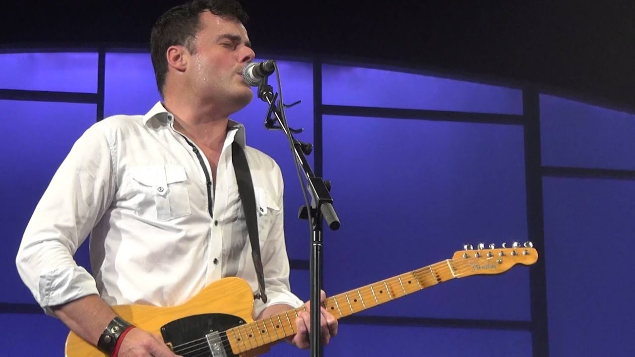 Downhere - Marc Martel - Breaking Me Down (HD) - YouTube