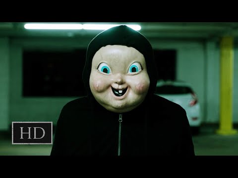 Счастливого дня смерти (2017) -  Преследование на парковке