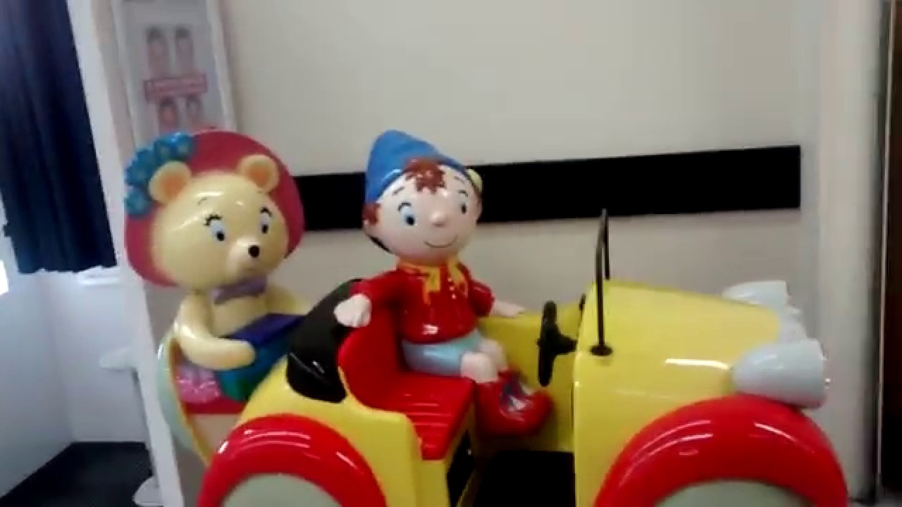 Noddy kiddie ride (R.G Mitchell) - YouTube
