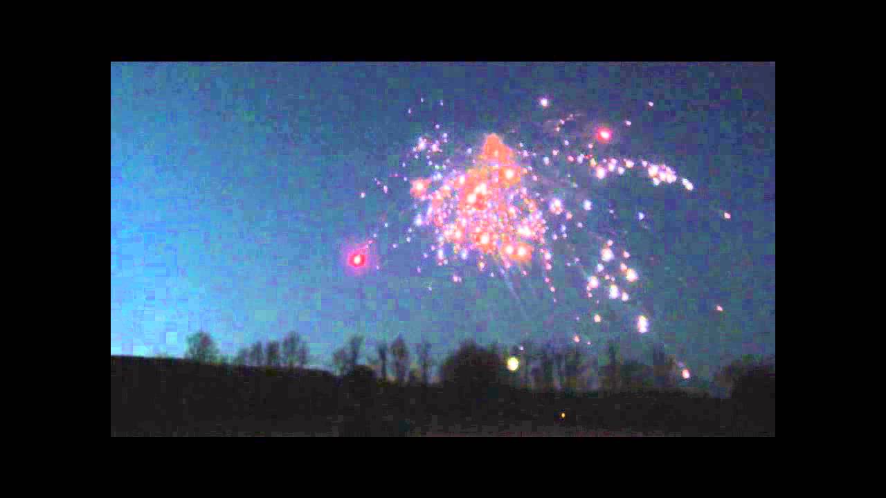 37mm Bird Bomb - YouTube