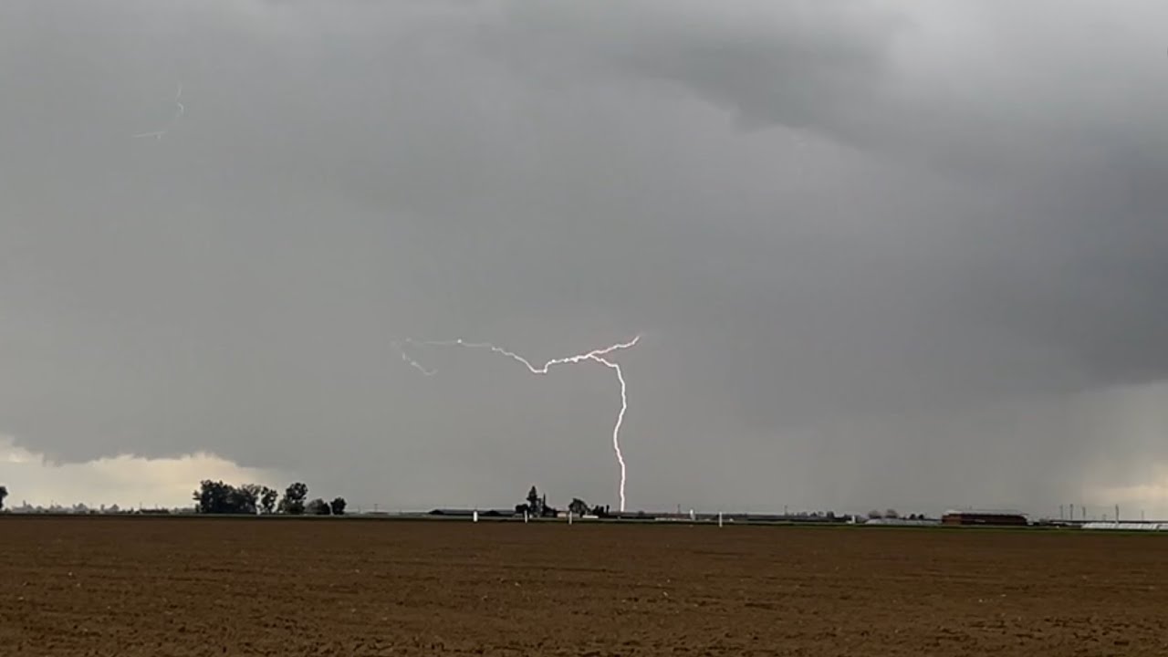 California Storm ⛈️ Severe Thunderstorm near Hanford (March 13, 2025 ...