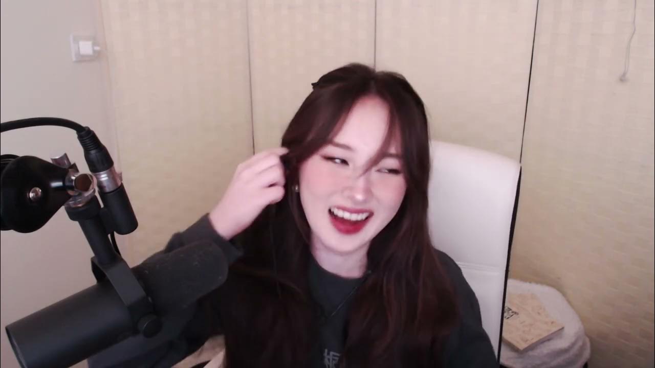 TinaKitten | QSMP + AMOGUS | (03-09-23) - YouTube