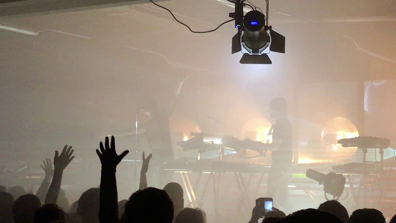 Kite - Dance Again @ Plan B, Malmö 2019-12-14 - YouTube