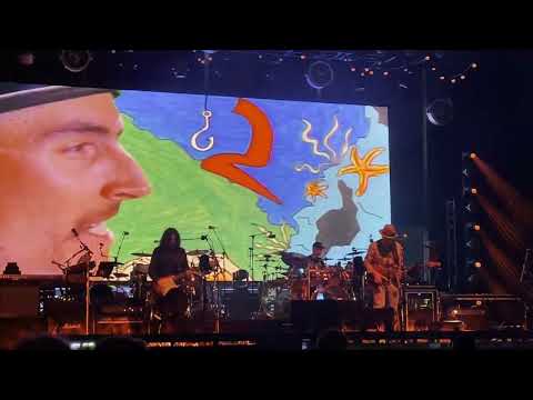 Primus: John the Fisherman, Wynona's Big Brown Beaver, Mirror in the bathroom; July 3, 2026