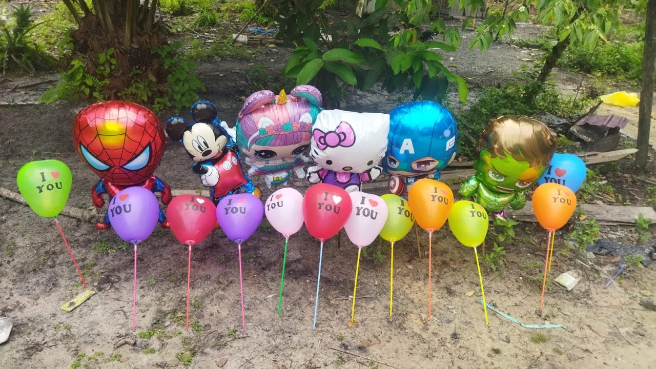 mencari permen dan mainan dalam balon i love u - YouTube