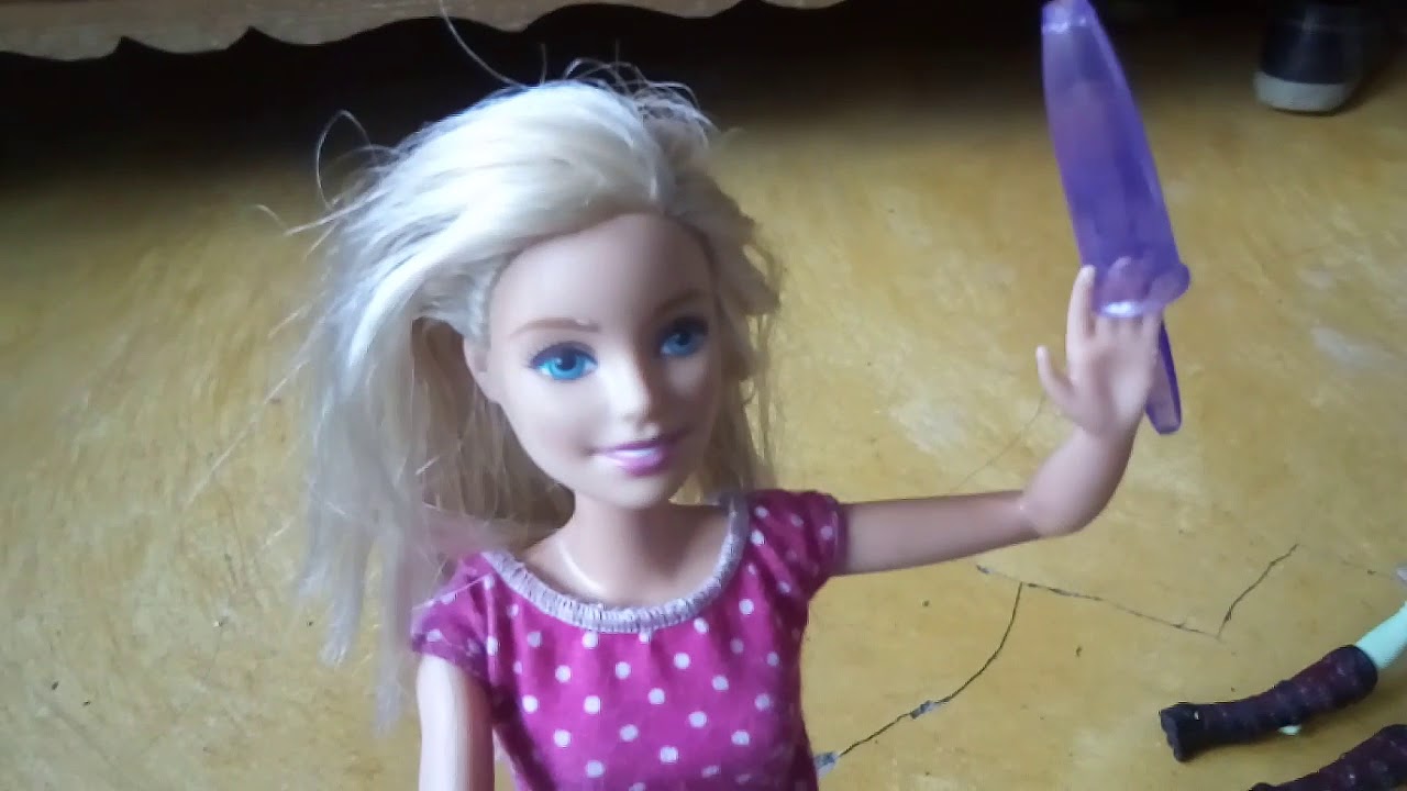 Barbie va a la escuela / Lean la descripsion - YouTube