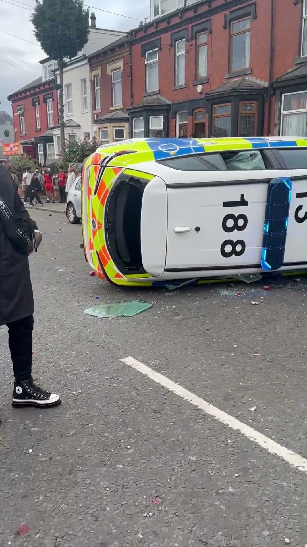 Harehills Leeds Roma riots - YouTube