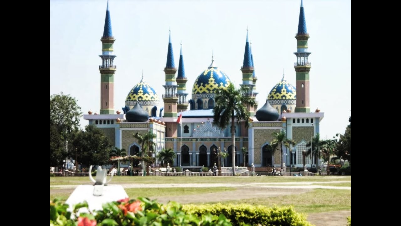 East Java # 1 - The Land of a Great Empire - YouTube