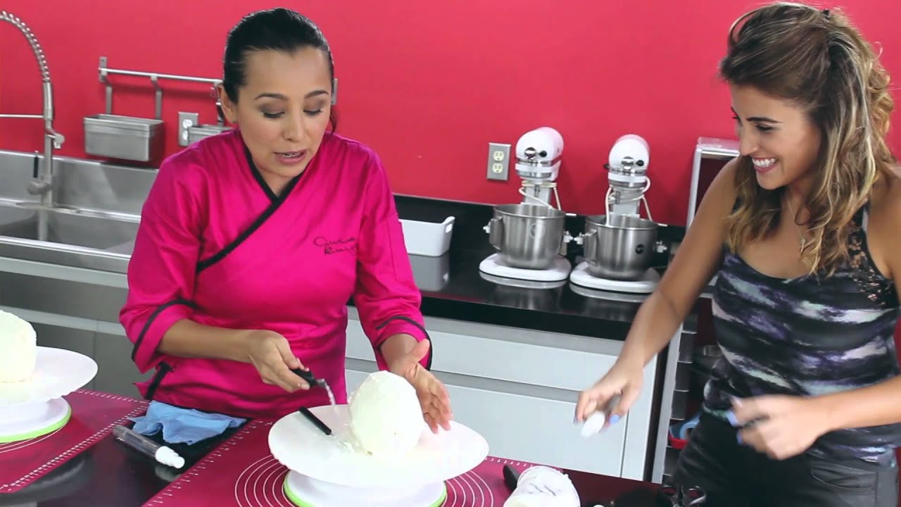 Un maravilloso bolso de Anna Ruíz - YouTube