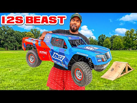 I Bought the NEW Losi 5T 3.0… Then Ended Up in the Hospital 😳