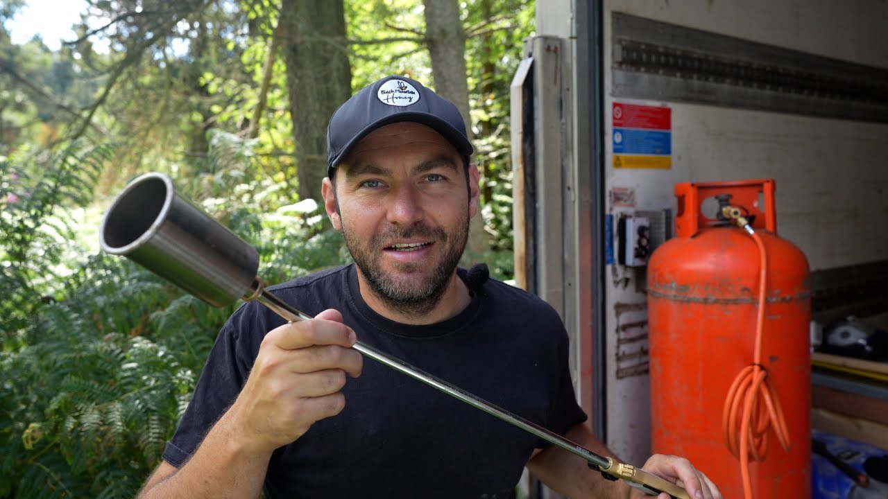 How To Scorch Wooden Beehive Boxes - BEAST MODE - YouTube