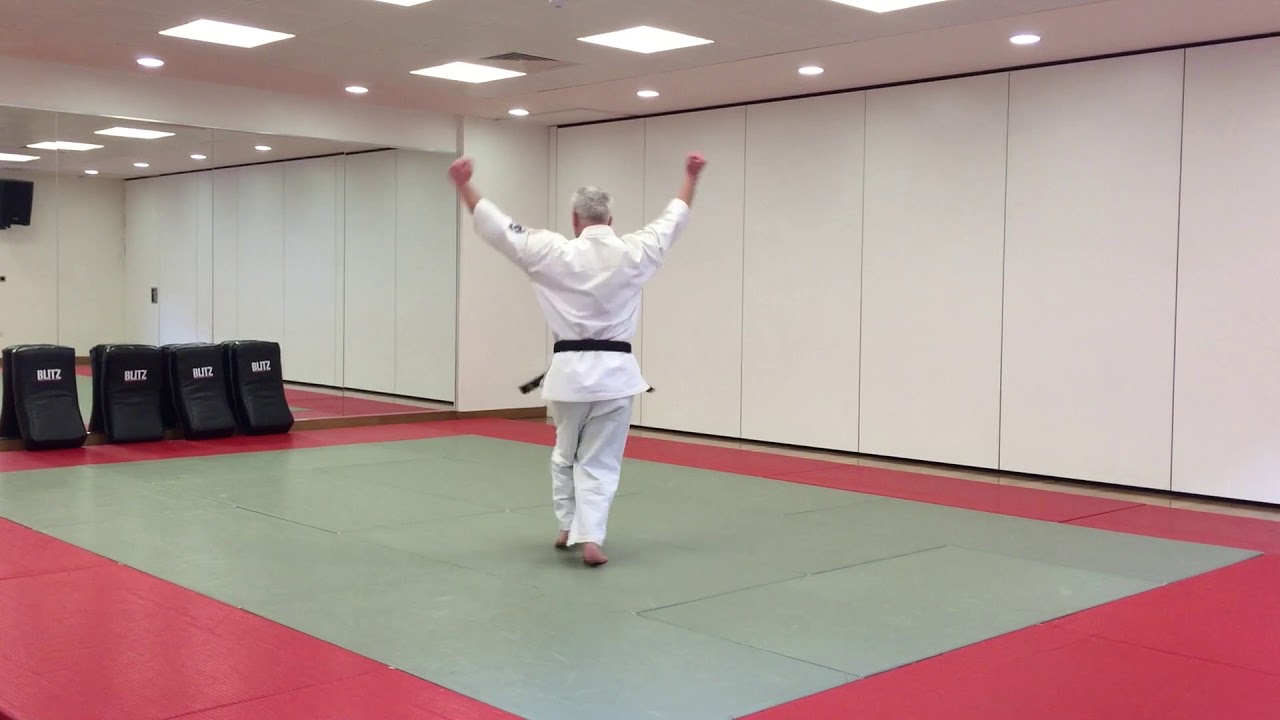 Pinan Sono san - YouTube