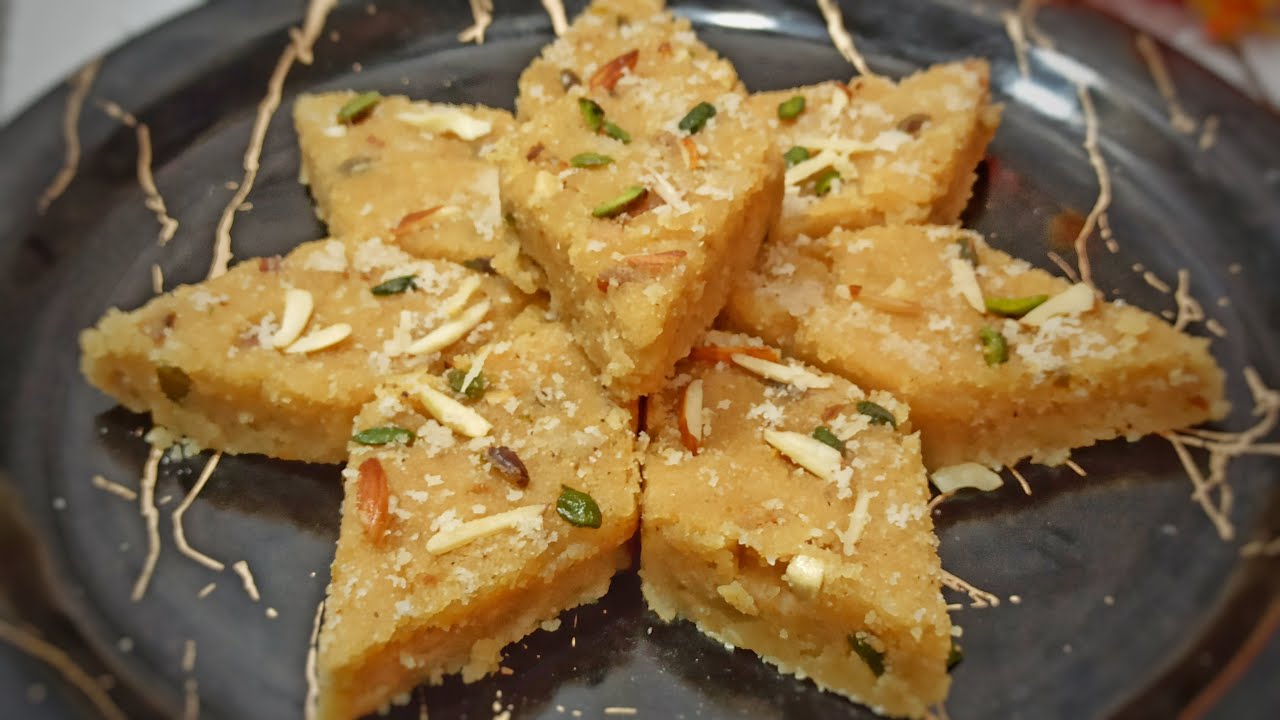 Suji Ki Barfi Recipe | Rava Barfi | सूजी की बर्फी बनाने की आसान विधी ...