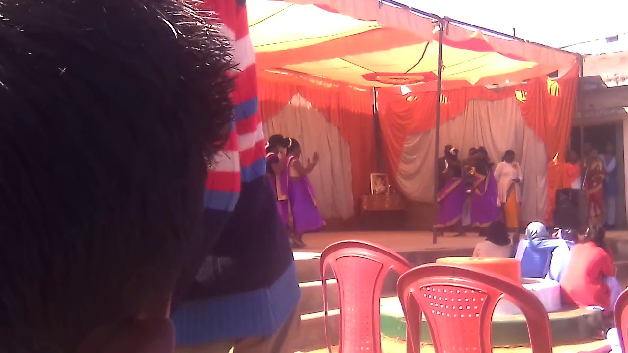 Mangari dans - YouTube