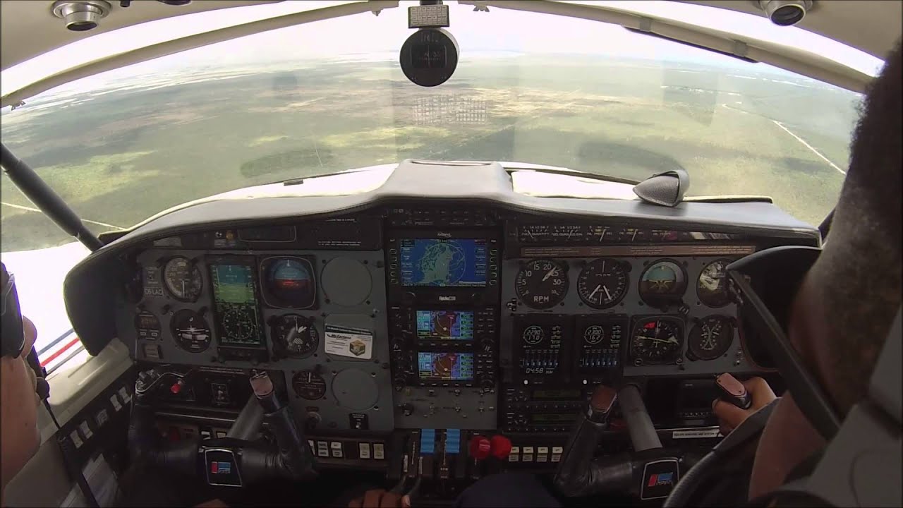 PIPER AZTEC FLIGHT MYEH-MYAM - YouTube
