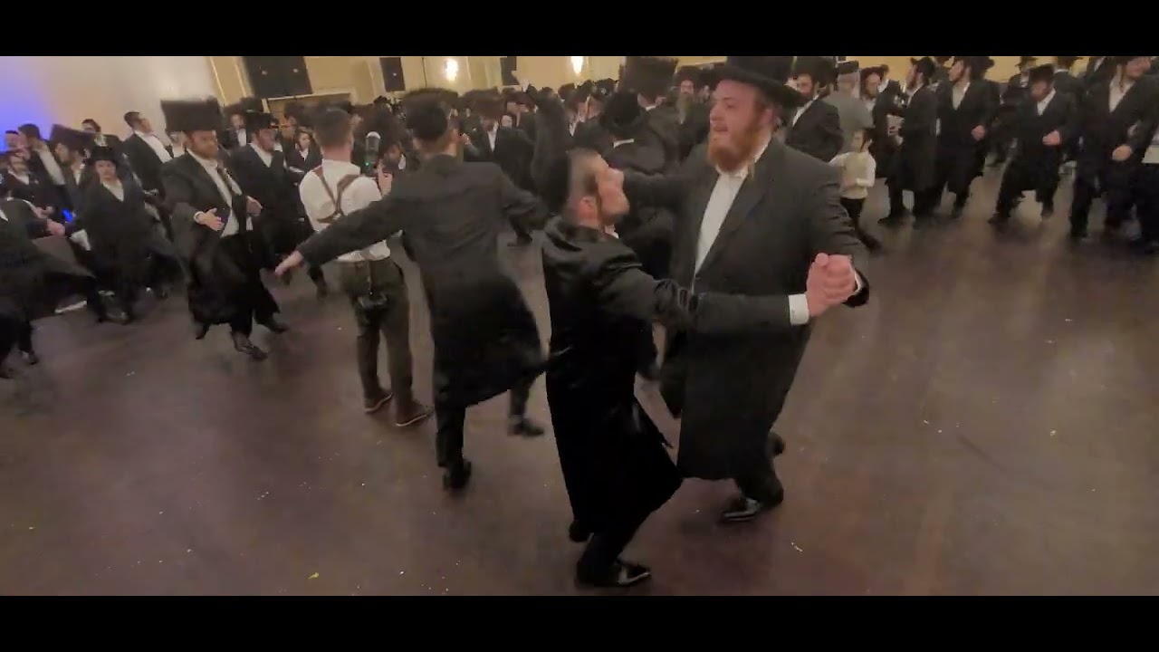 Kalmy Schwartz & Levi Lesin - Second Dance - JewishTidbits