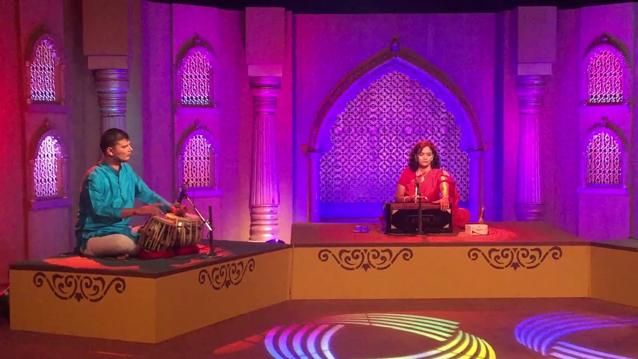 Supriya Joshi Harmonium Solo At Sahyadri Studio's (Raag Madhukauns ...