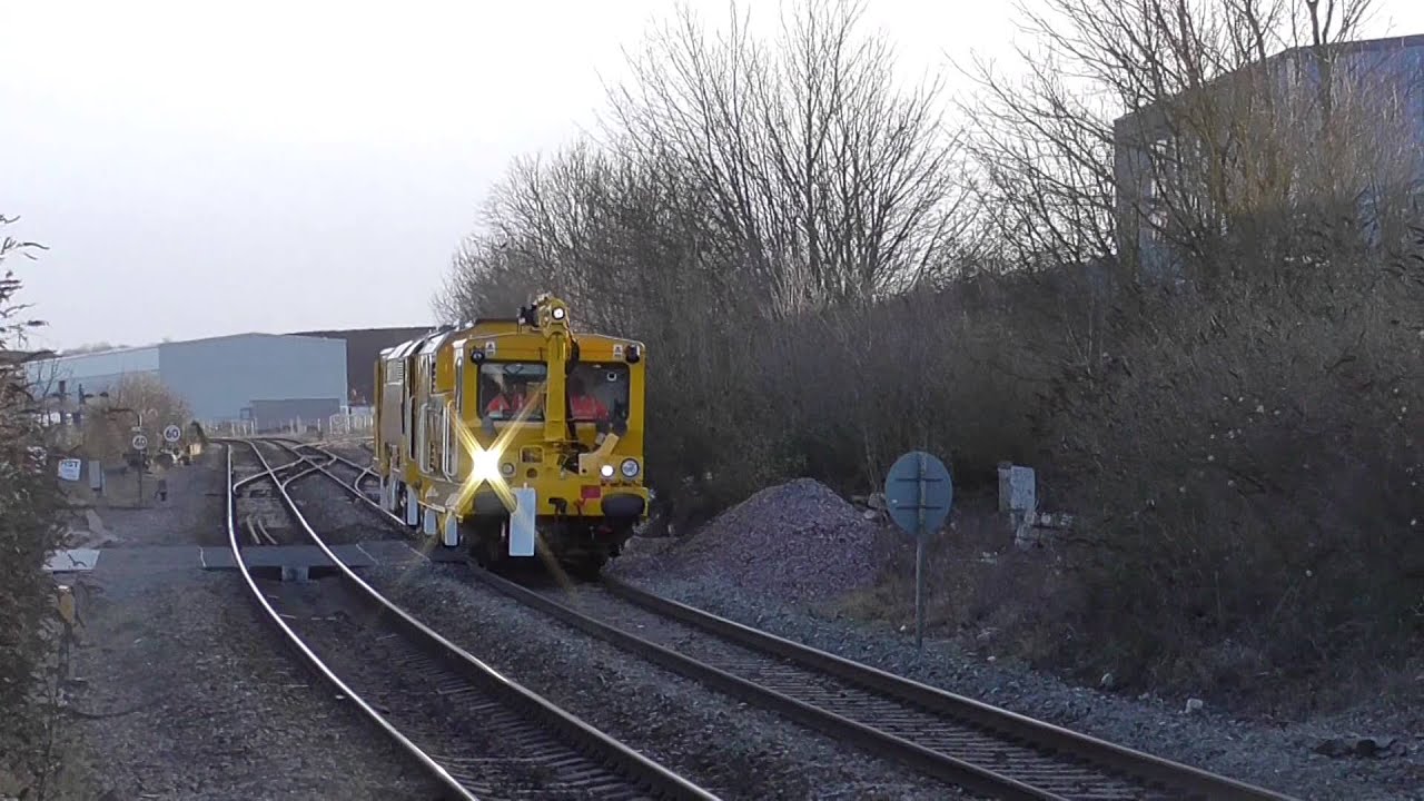 Network rail DR80302 stoneblower hither green to maindee depot - YouTube