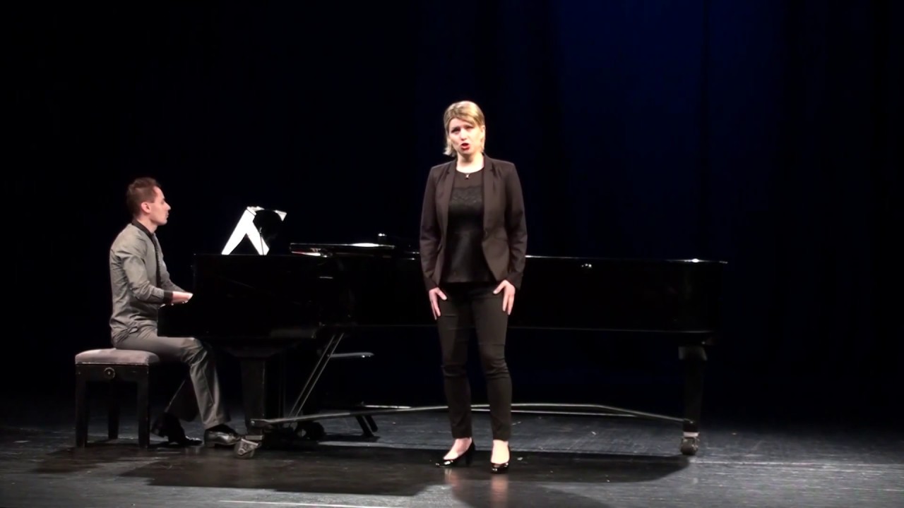 Klaudia Taev 2015 | Laura Grecka - YouTube