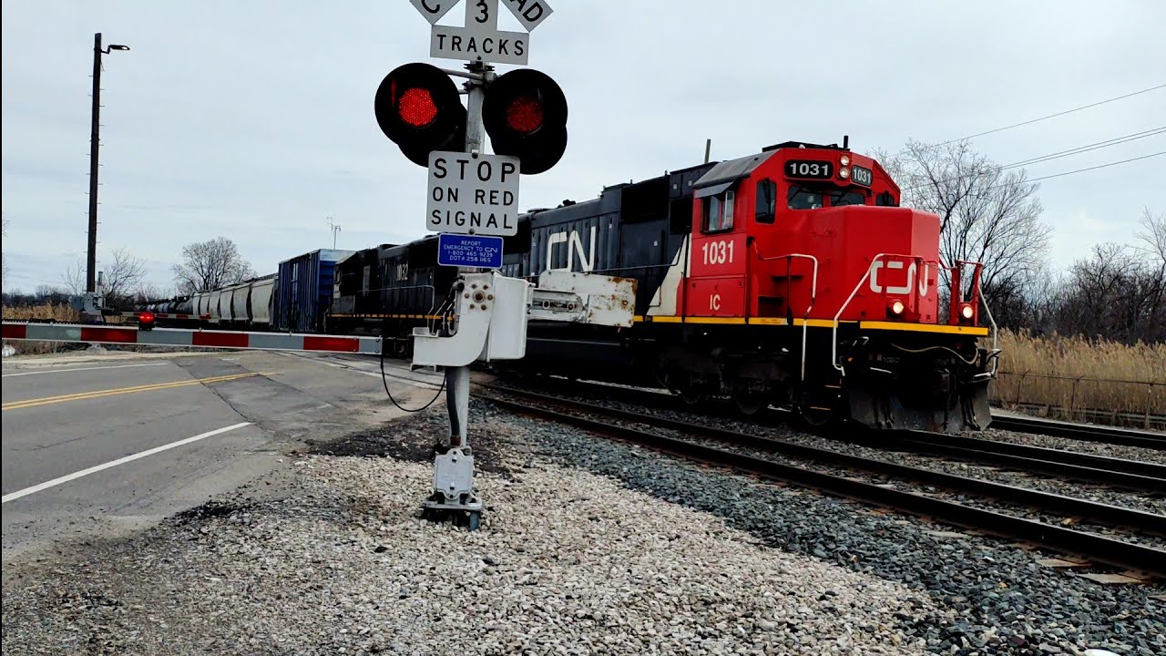 CN SD70 (EX IC) IC SD70 1032 Dearborn, Michigan - YouTube